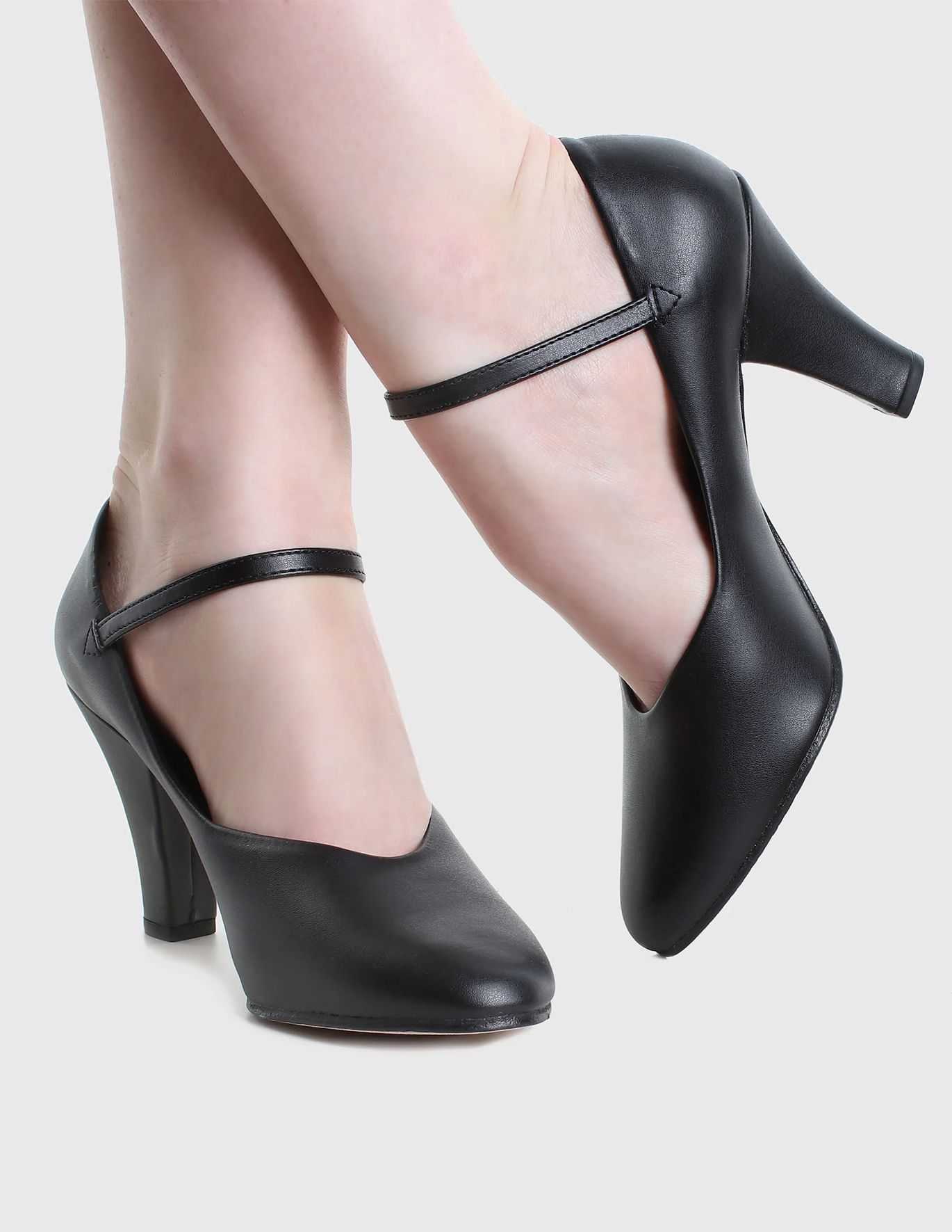 So Danca 3" Character Shoe with Buckle Strap Model CH53